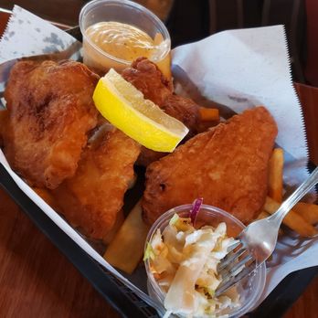 THE CHOWDER BARGE - 1026 Photos & 586 Reviews - 611 N Henry Ford Ave ...