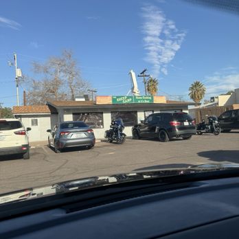 THE SHEEP CAMP - Updated July 2024 - 62 Photos & 83 Reviews - 1012 E ...