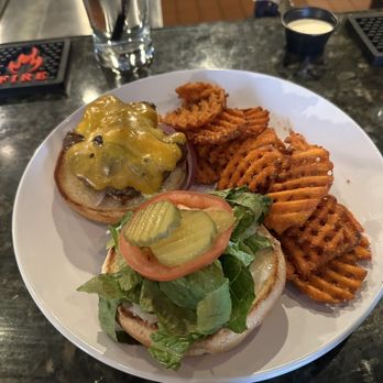 CATCH 25 SEAFOOD & BREWERY - Updated October 2025 - 73 Photos & 64 ...