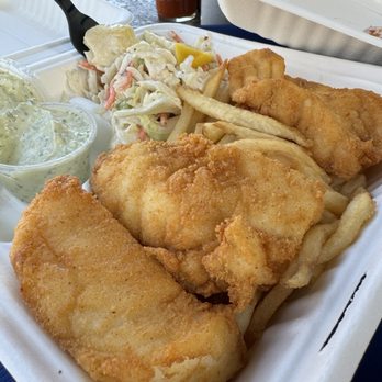 POINT LOMA SEAFOODS - Updated March 2025 - 3128 Photos & 2824 Reviews ...