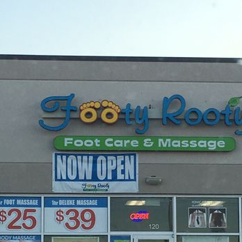 FOOTY ROOTY - Updated December 2025 - 16 Photos & 17 Reviews - 2802 W ...
