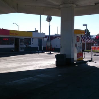 SHELL - Updated October 2025 - 17 Photos & 13 Reviews - 319 Bayshore ...