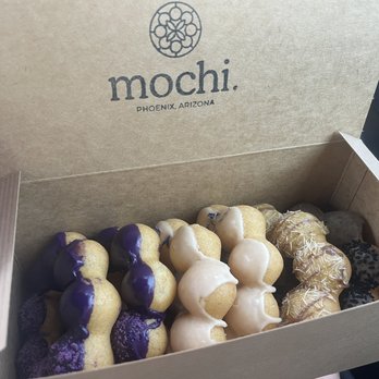 MOCHIDOT DONUTS - Updated May 2025 - 156 Photos & 95 Reviews - 914 E ...
