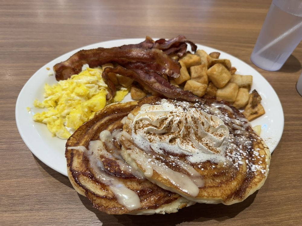 STACKED PANCAKE & BREAKFAST HOUSE - Updated January 2026 - 19 Photos ...