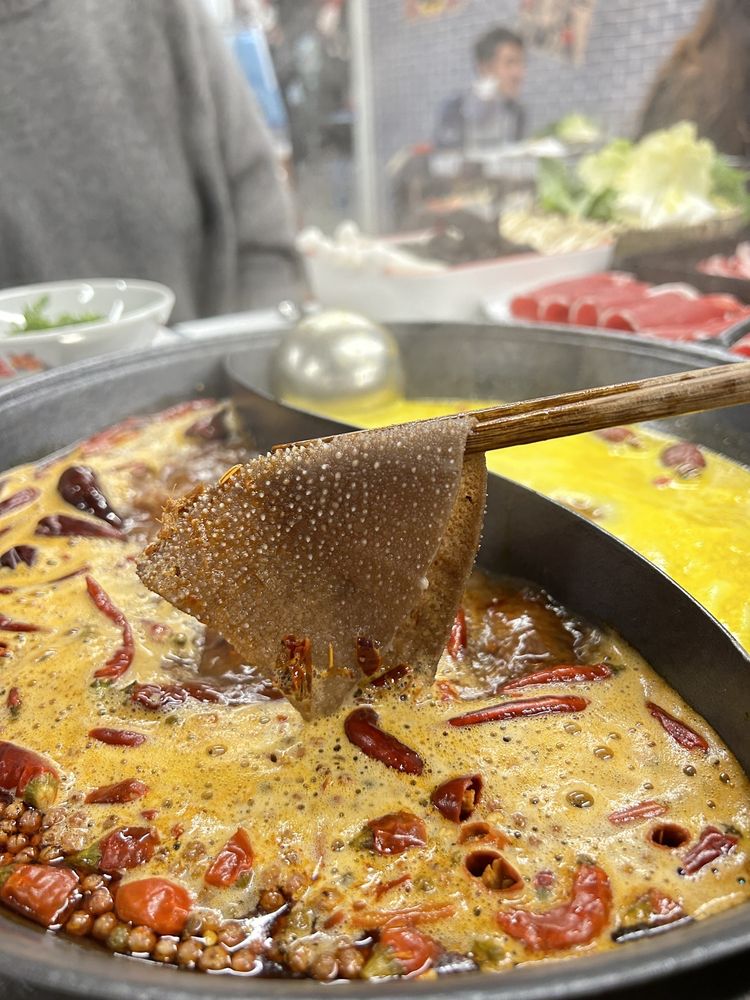 HAPPINESS HOT POT - Updated March 2024 - 97 Photos & 25 Reviews - 37140 ...