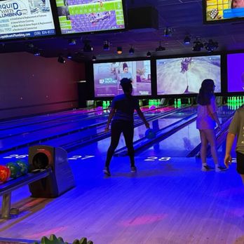 SPARE TIME ENTERTAINMENT - Updated September 2025 - 141 Photos & 95 ...