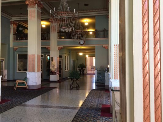 FINLEN HOTEL - 14 Photos & 30 Reviews - Hotels - 100 E Broadway St ...