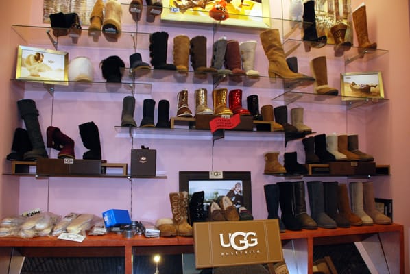 LEBO’S - Updated December 2025 - 58 Photos & 34 Reviews - 7300 E ...