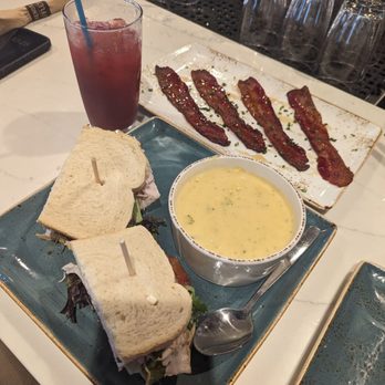 FIRST WATCH - Updated August 2024 - 325 Photos & 218 Reviews - 20505 N ...