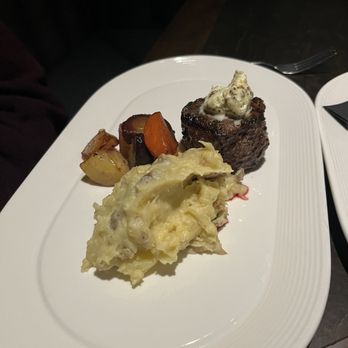 UP CELLAR - Updated November 2025 - 124 Photos & 52 Reviews - 63 ...