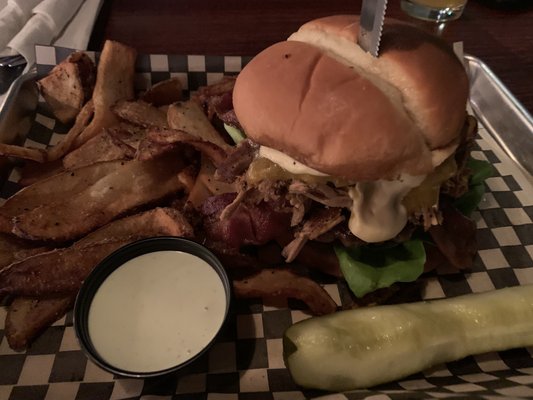 THE PIKEY - 54 Photos & 126 Reviews - 610 Main St, Klamath Falls ...