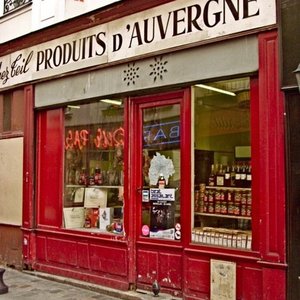 MAISON DUBERNET - Updated October 2024 - 2 rue Augereau, Paris, France ...