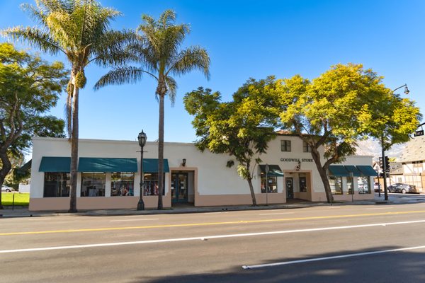 GOODWILL - Updated December 2025 - 41 Photos & 63 Reviews - 302 W ...