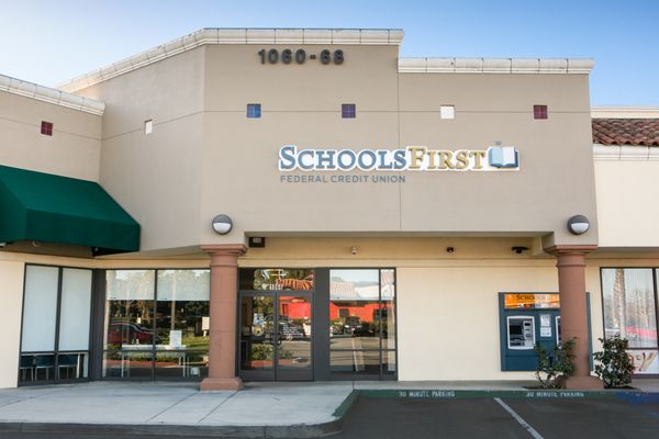 SCHOOLSFIRST FEDERAL CREDIT UNION - Updated October 2025 - 13 Reviews ...