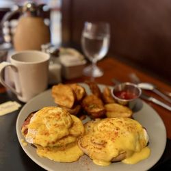 Best Breakfast Buffet Near Me - December 2025: Find Nearby Breakfast ...