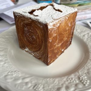 LAKON PARIS PATISSERIE - 278 Photos & 104 Reviews - 1169 Walnut St ...