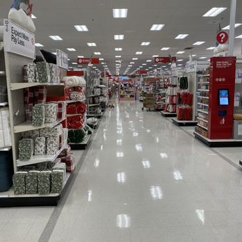 TARGET - Updated December 2025 - 114 Photos & 83 Reviews - 1515 E ...