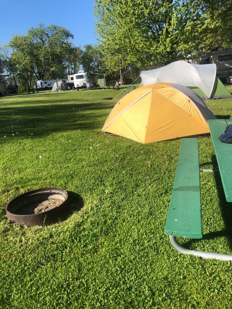 INDIAN POINT CAMPGROUND - 14 Reviews - Campgrounds - 7000 Pulaski St ...