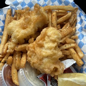 THE ORIGINAL HALIBUTS - 74 Photos & 126 Reviews - Food Trucks - 625 NE ...