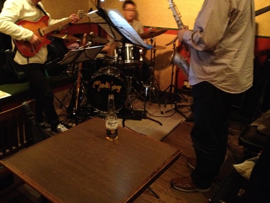 Laptop Friendly Cafe - Mardi Gras, Tokyo