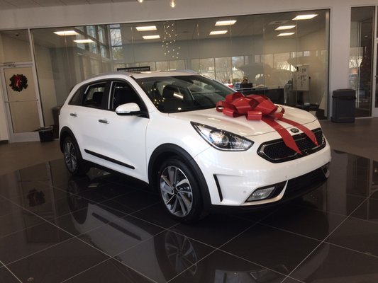 SCOTT KIA OF SPRINGFIELD - Updated January 2026 - 61 Photos & 99 ...