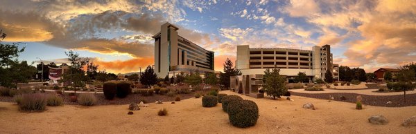 RENOWN REGIONAL MEDICAL CENTER - Updated October 2025 - 215 Photos ...