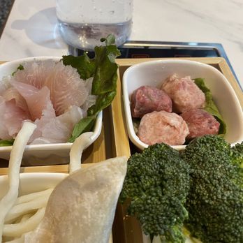 QIAO LIN HOTPOT - SEATTLE - Updated July 2024 - 414 Photos & 151 ...