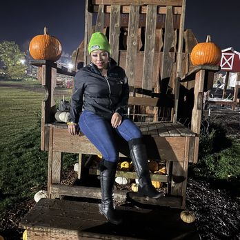 STALKER FARMS - Updated December 2025 - 51 Photos & 104 Reviews - 8705 ...