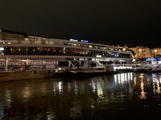 MOTTO AM FLUSS - 236 Photos & 144 Reviews - Schwedenplatz 2, Wien ...