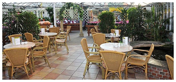 APPLEGARTH COFFEE SHOP - 22 Photos - Frinton Road, Frinton-on-Sea ...