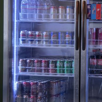 THE URBAN DELI - Updated September 2025 - 299 Photos & 186 Reviews ...