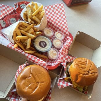 SMALL CHEVAL- ROSEMONT - Updated April 2025 - 213 Photos & 149 Reviews ...