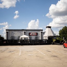 BACKSTAGE ATLANTA - Updated July 2025 - 186 Photos & 116 Reviews - 2505 ...