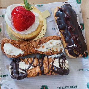 ISGRO PASTRIES - 489 Photos & 498 Reviews - 1009 Christian St ...