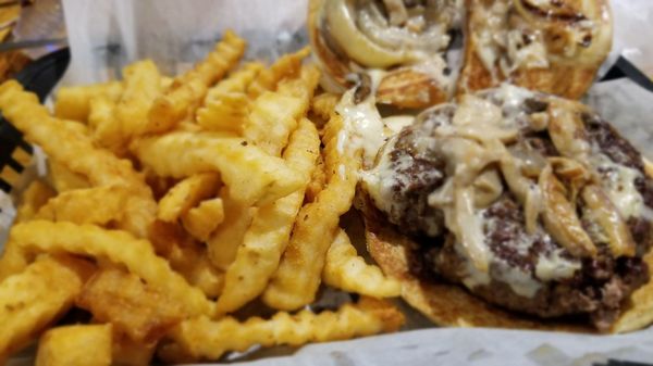 HOOPS GRILL & SPORTS BAR - 134 Photos & 69 Reviews - 6733 Strawberry Ln ...