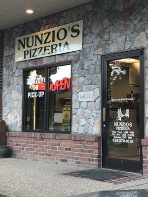 NUNZIO’S PIZZA - 17 Photos & 52 Reviews - 16865 US-17, Hampstead, North ...