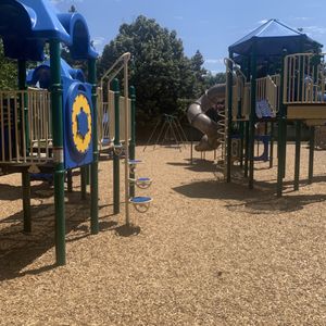 DISCOVERY PARK - Updated December 2025 - 24 Photos - 2121 E Lake Hazel ...