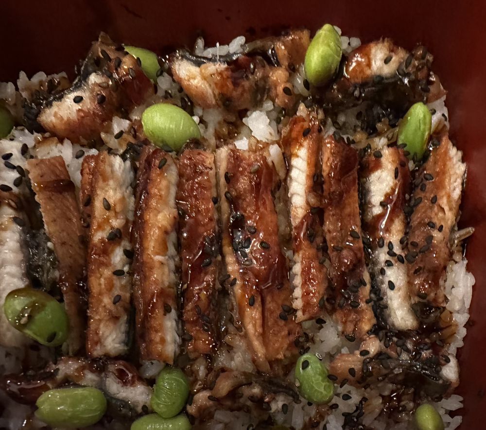 SUSHI LI - Updated June 2025 - Via dell'Unione 7, Milano, Italy - Sushi ...