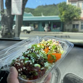 OFF THE HOOK POKE MARKET - Updated November 2024 - 1819 Photos & 923 ...