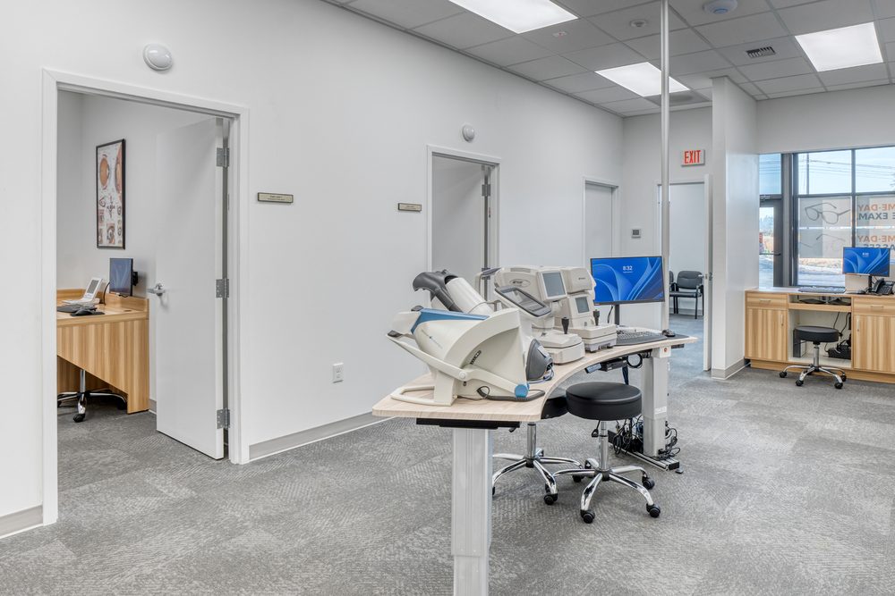 STANTON OPTICAL - Updated June 2026 - 11 Photos - 9501 N Newport Hwy ...