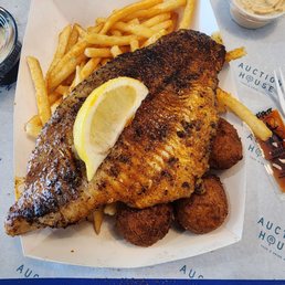 AUCTION HOUSE - Updated October 2025 - 15 Photos & 24 Reviews - 29 ...