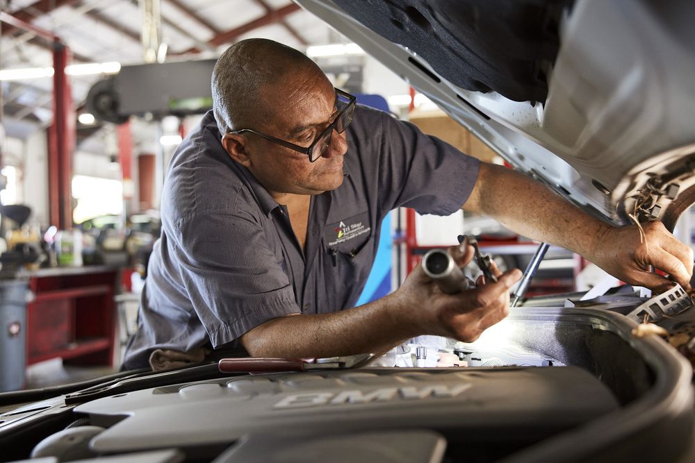 TRI STAR AUTOMOTIVE - Updated July 2025 - 11 Photos & 29 Reviews - 100 ...