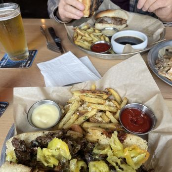 38 DEGREES ALE HOUSE & GRILL - 2187 Photos & 1888 Reviews - 100 W Main ...