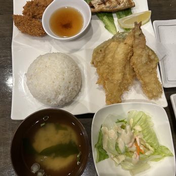 SUSHI SHENG - Updated January 2025 - 269 Photos & 220 Reviews - 118 W ...