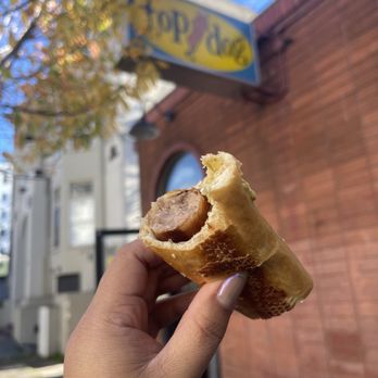 TOP DOG - Updated August 2024 - 770 Photos & 2191 Reviews - 2534 Durant ...