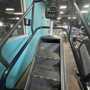 BODYPLEX FITNESS - Updated March 2025 - 38 Photos & 30 Reviews - 2445 ...