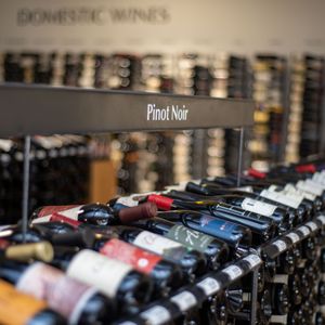 BLEND - 141 Photos & 75 Reviews - Wine Bars - 304 Laurel St, Baton ...