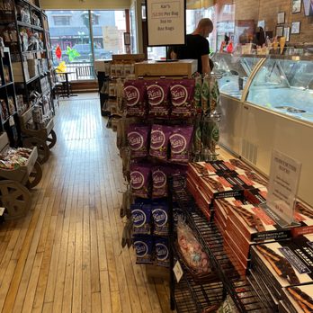 SANDERS CHOCOLATE & ICE CREAM SHOPS - Updated August 2025 - 92 Photos ...