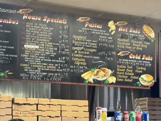 PERRY’S PIZZA & ITALIAN RESTAURANT - Updated December 2025 - 195 Photos ...