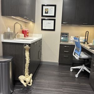 ERIC FERKEL, MD - Updated August 2025 - 36 Reviews - 6815 Noble Ave ...